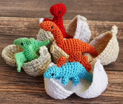 Hatching Dinosaur Egg Instructions