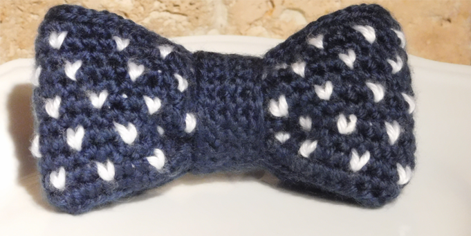 Crochet Heart Bow Pattern