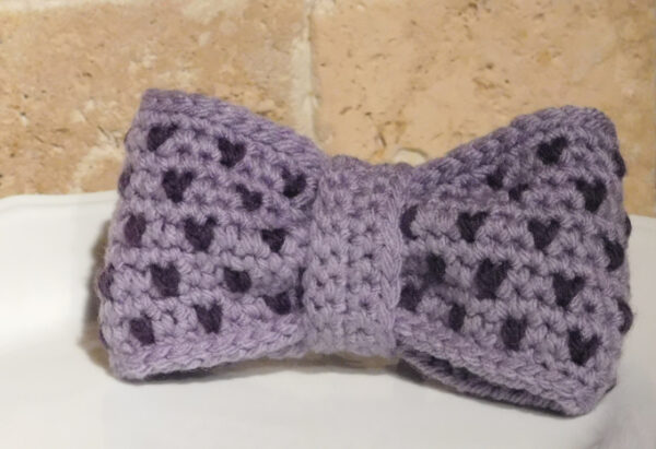 Crochet Heart Bow Pattern – Yarn Ballin'